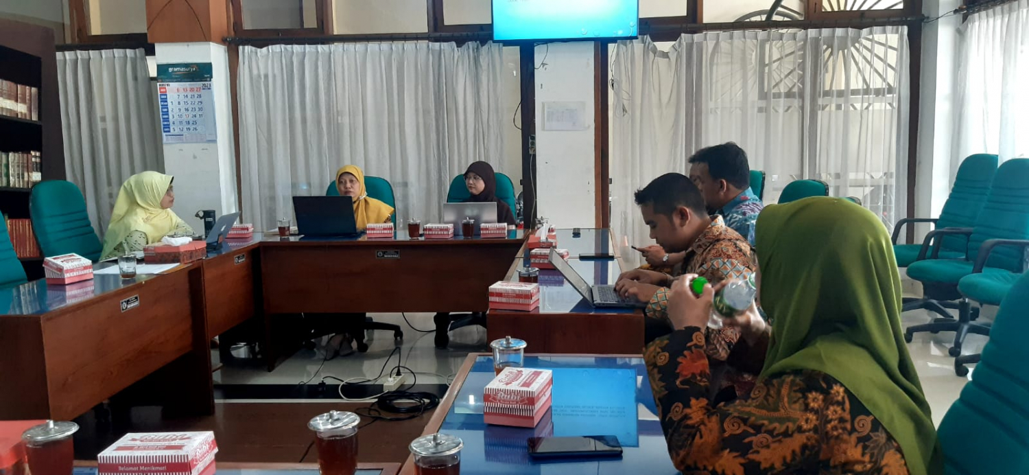 Muhammadiyah, 'Aisyiyah, dan Nasyiatul Aisyiyah DIY Gagas Panduan ... Muhammadiyah, 'Aisyiyah, dan Nasyiatul Aisyiyah DIY Gagas Panduan ...