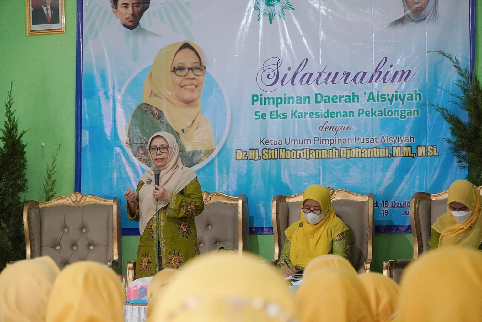 Pandangan Islam Berkemajuan : Problem Solving Kehidupan - Pimpinan Pusat Aisyiyah